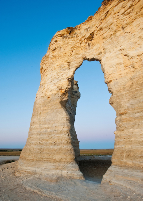 Keyhole Arch, Monument Rocks, Kansas